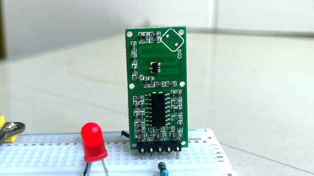 RCWL-0516 Microwave Radar Proximity Sensor. - MYTECTUTOR RCWL-0516 Microwave Radar Proximity Sensor. - MYTECTUTOR
